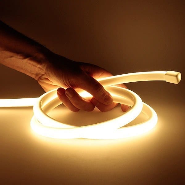 Ruban LED étanche et imperméable – installation facile dans les ...